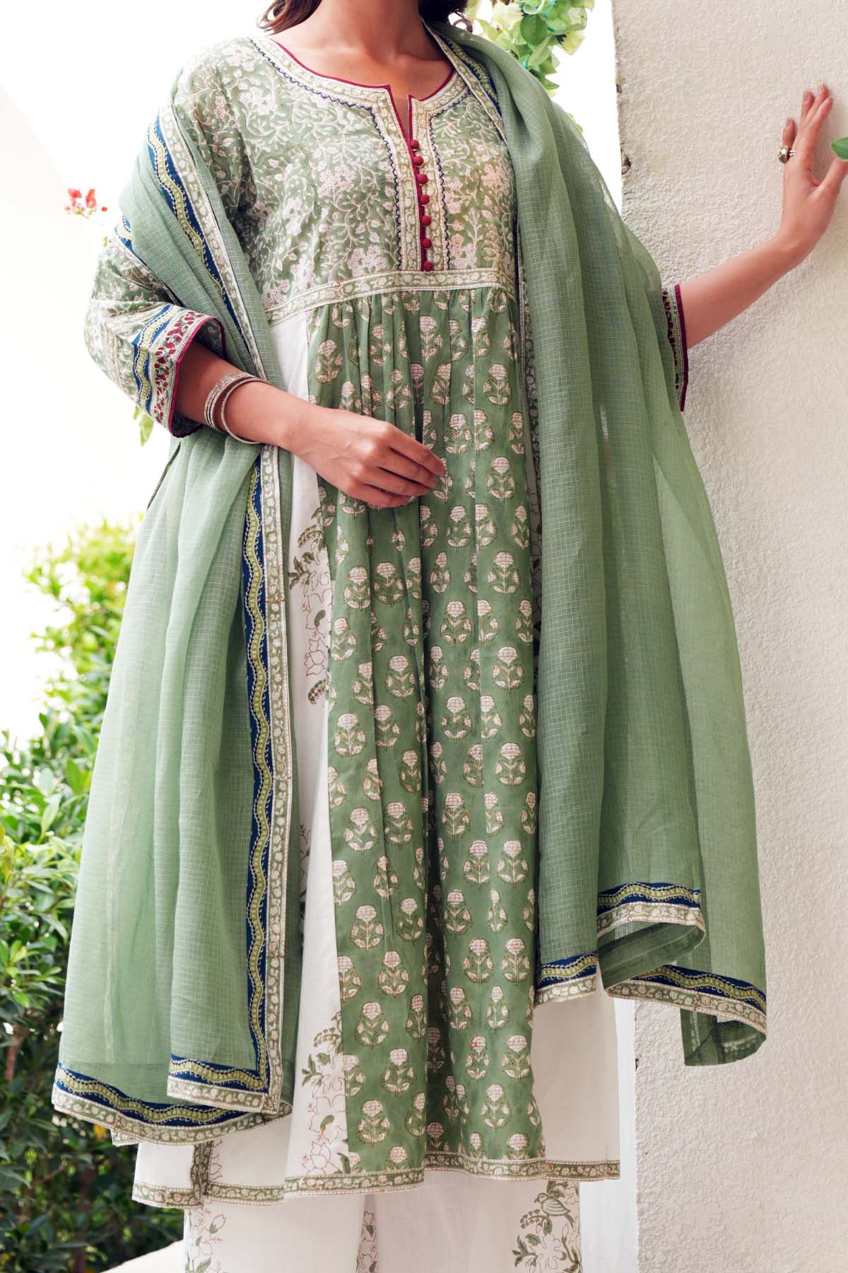 Light Mehndi Green Color Kotadoriya Dupatta | Cotras
