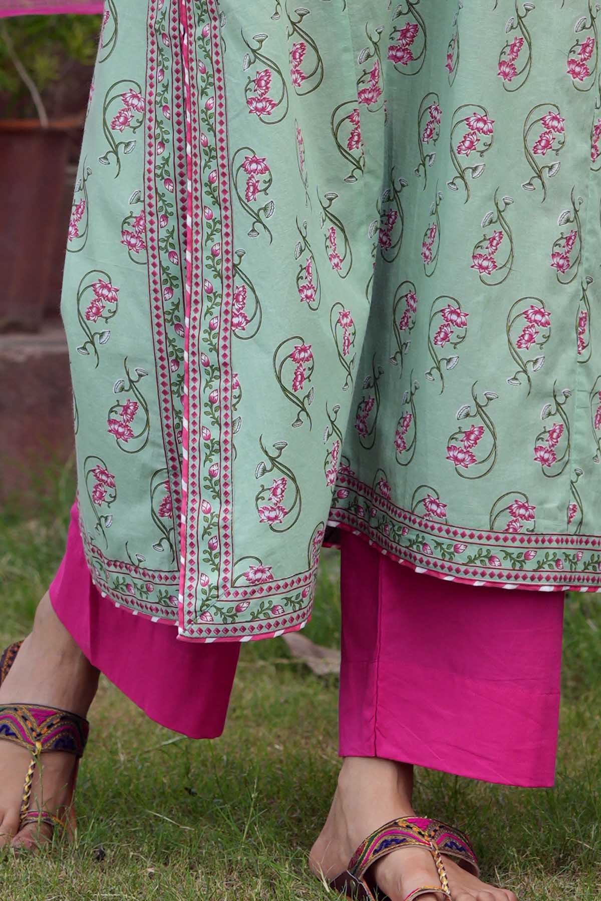 Straight Pants With Elasticated Waist In Rani Color | Cotras